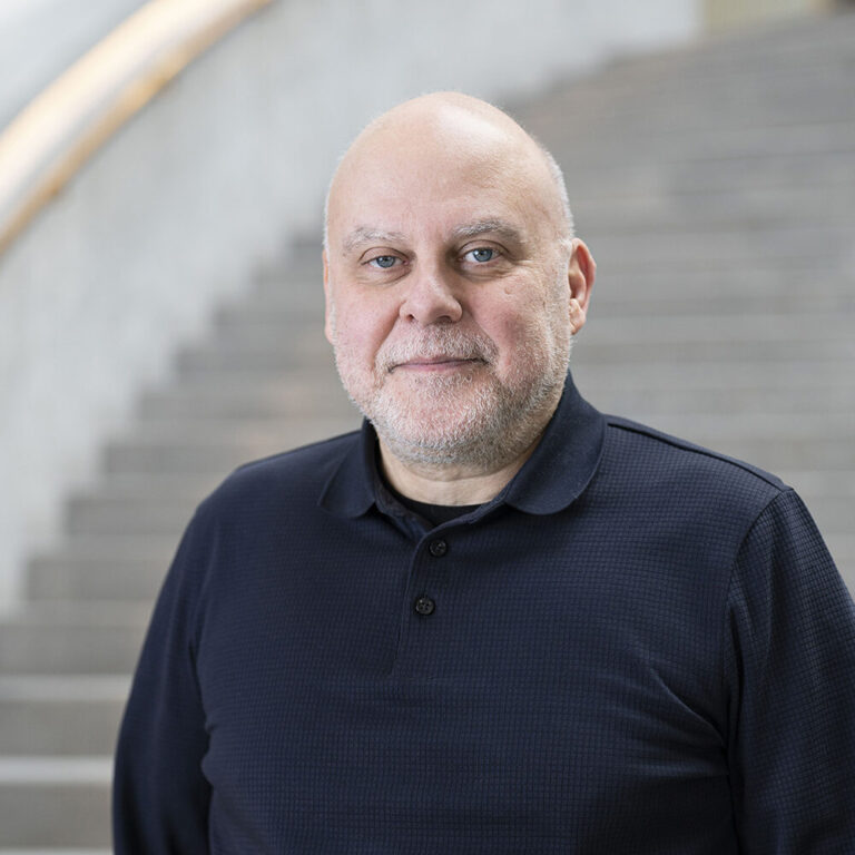Stelios Zyglidopoulos Receives Carleton Research Achievement Award ...